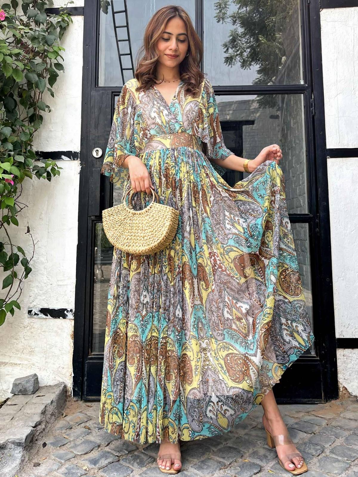 USD $ 138 USD $ 83 40% OFF