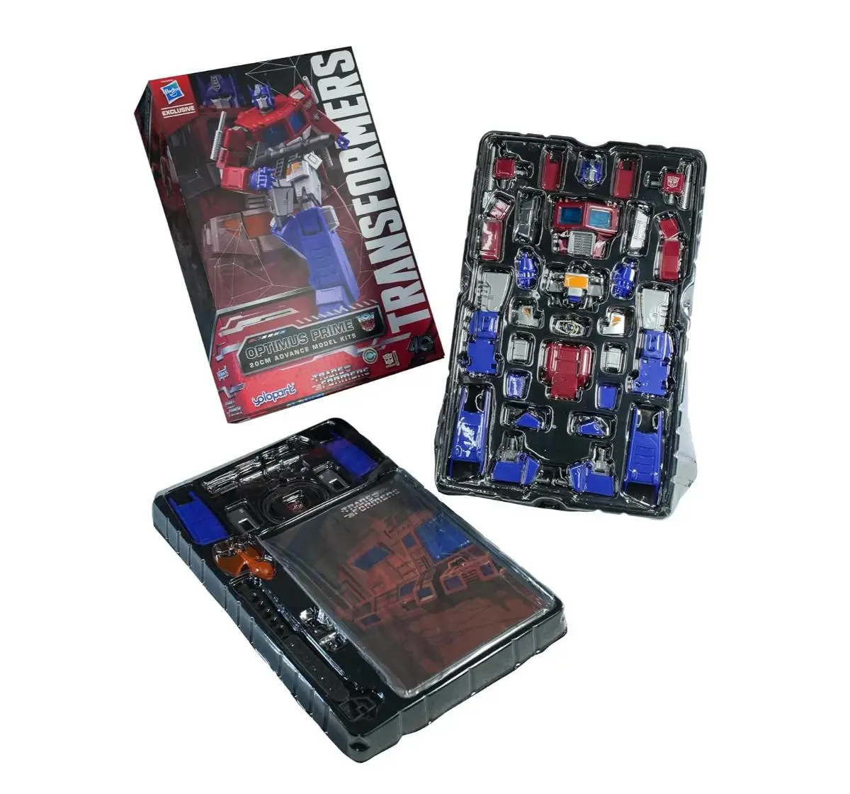 Buy Transformers Authentics by YoloPark, Generation One - 20cm Optimus ...