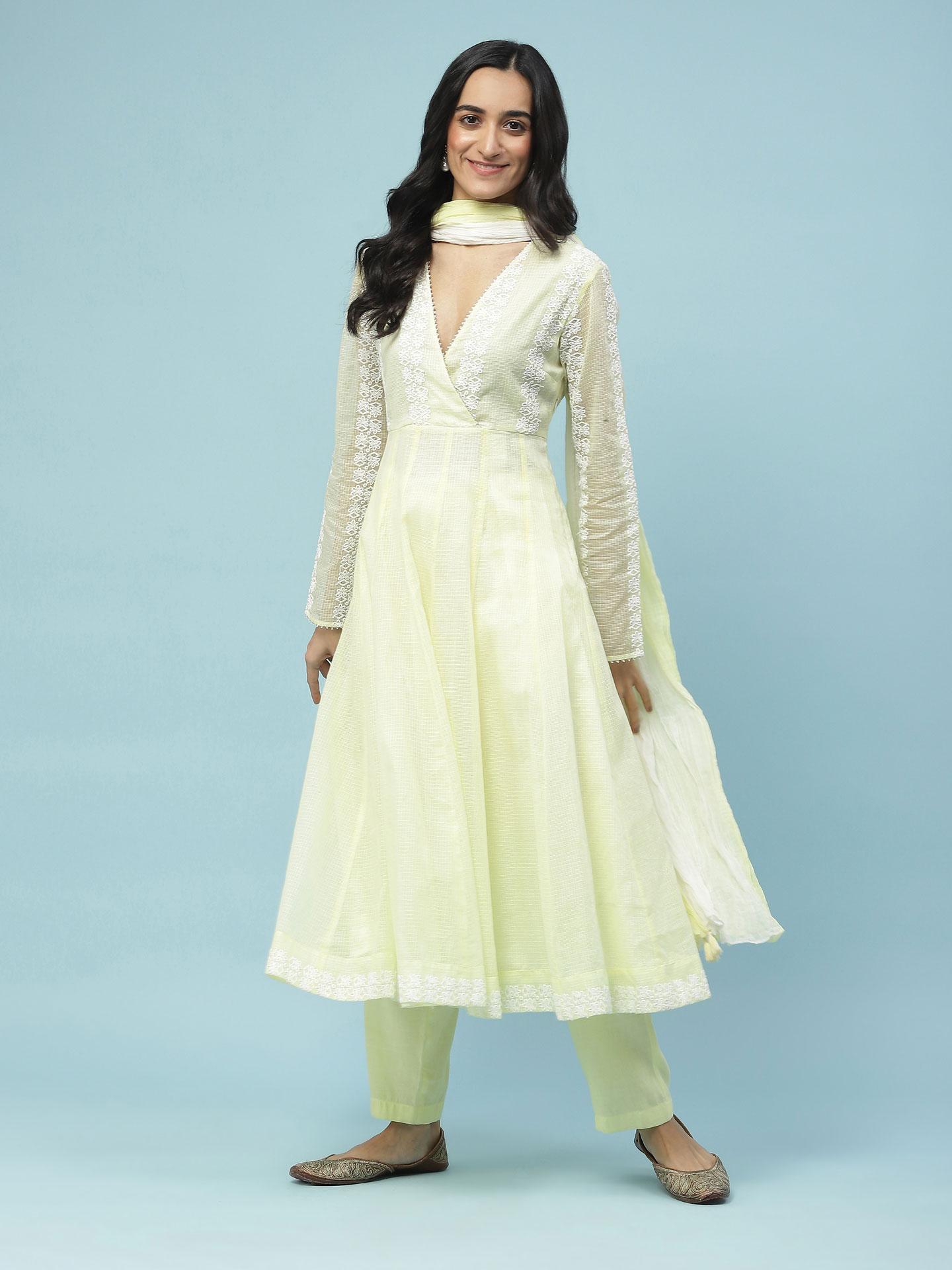 USD $ 104 USD $ 52 50% OFF