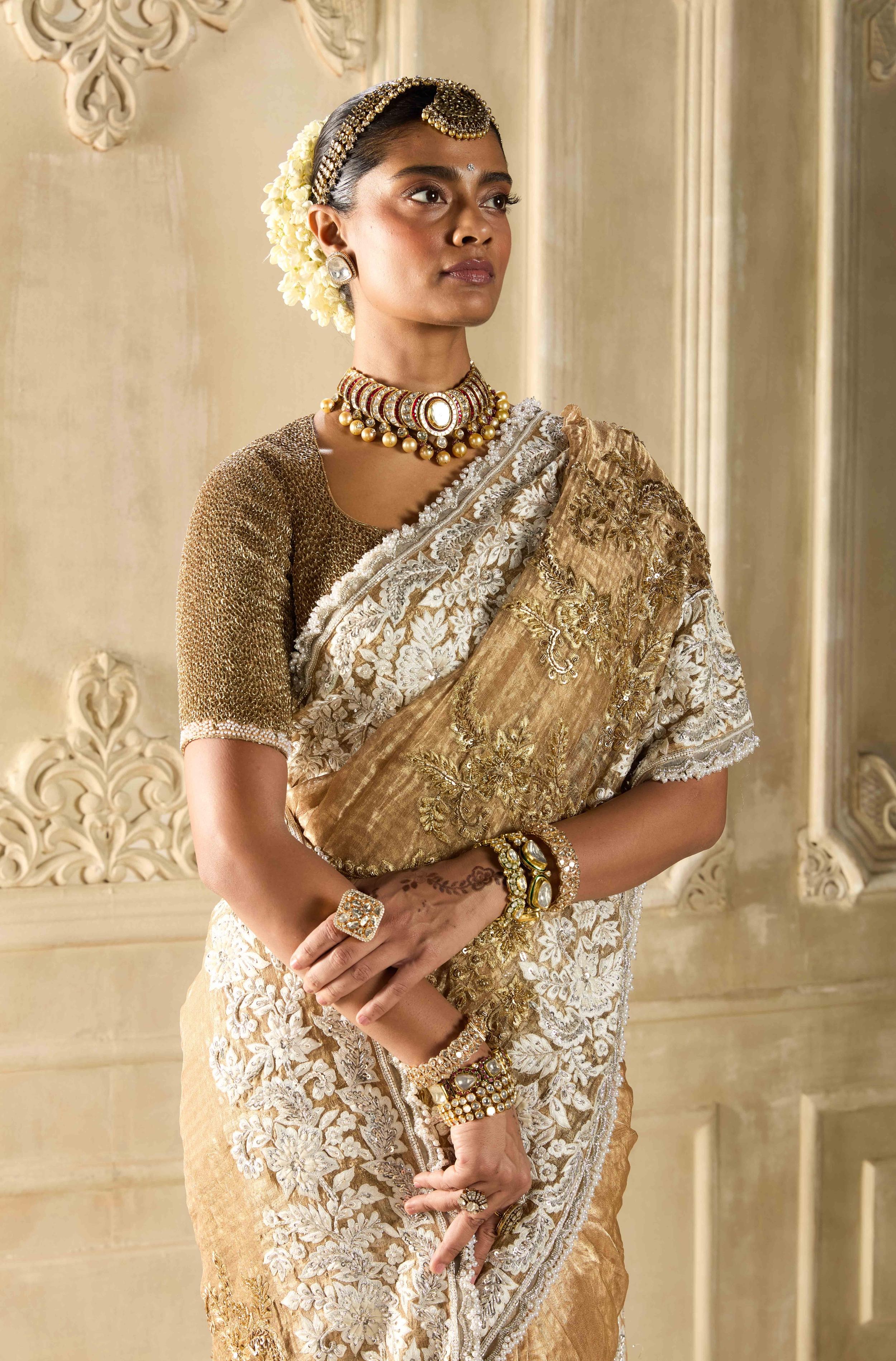 Saree set jewellery store