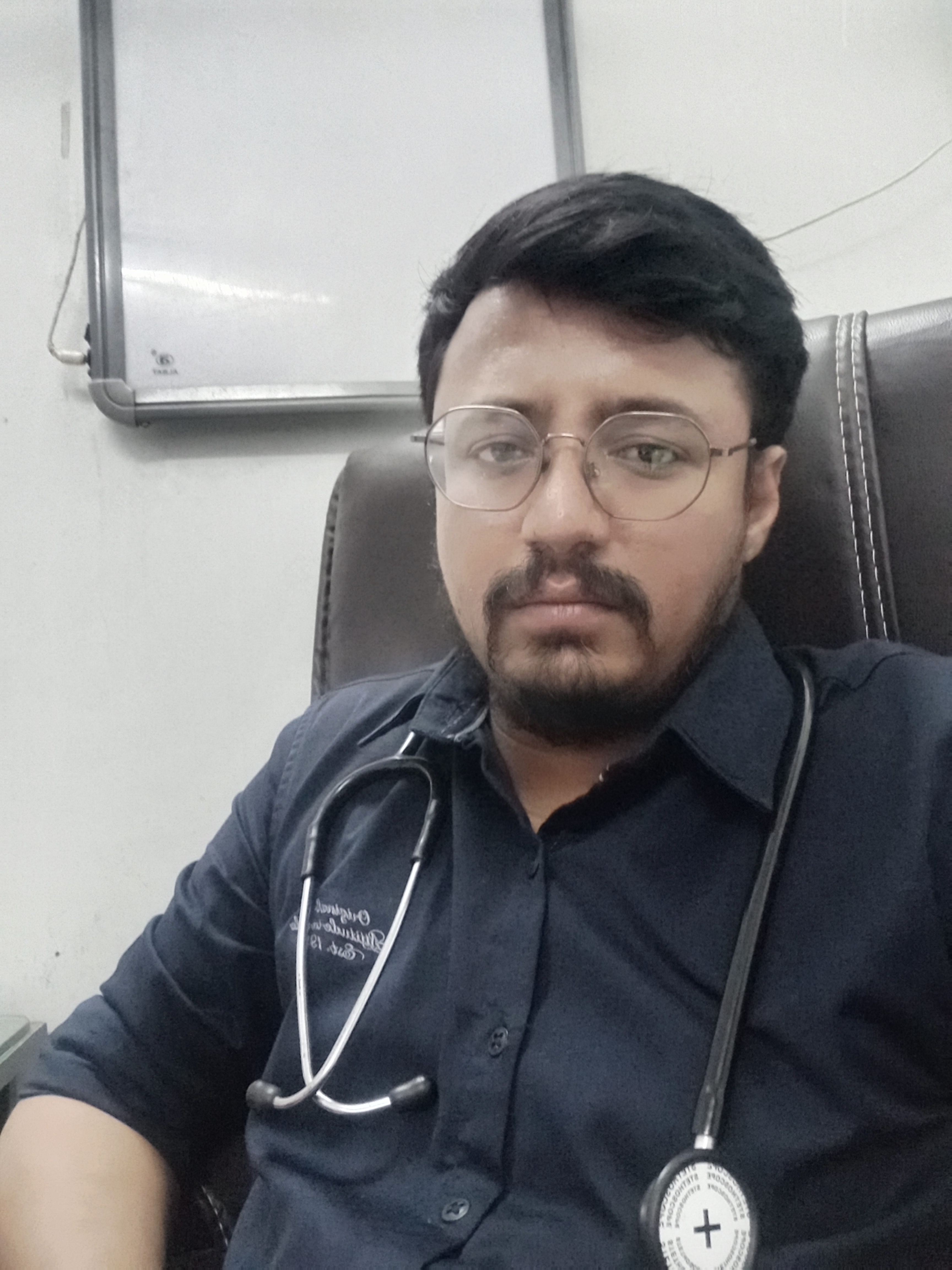 Buy CHYMOTIL Tablet 10's Online at Upto 25% OFF | Netmeds