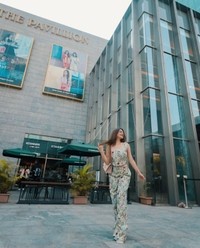 Cover Story | Buy Stylish Western Wear for Women Online