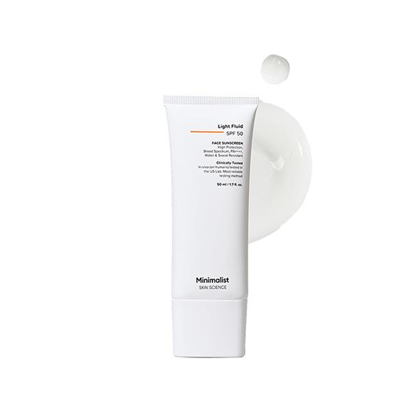 Buy Minimalist Light Fluid SPF 50 Face Sunscreen 50 ml Online at ...