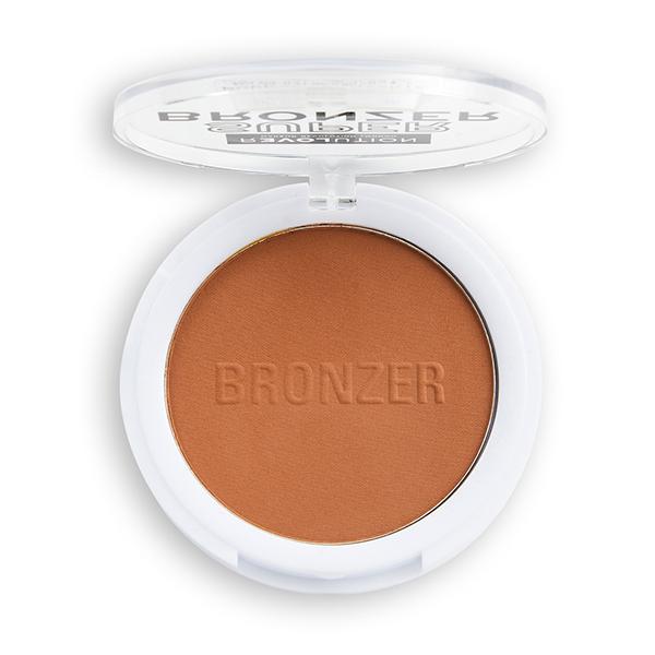 Buy Revolution Relove Super Bronzer Desert 6 gm Online at Best Price ...